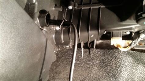 현대쏘나타에바센서교환써모콘핀센서교환에어콘핀센서교환부산자동차에어콘가스주입부산자동차에어콘수리부산자동차정비부산북구카센터