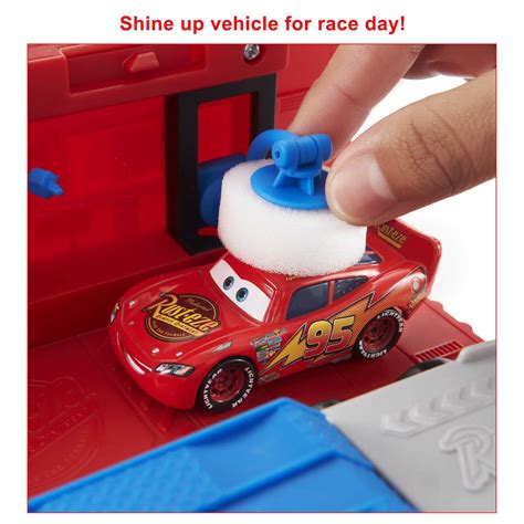 Mattel Disney And Pixar Cars Transforming Mack Playset
