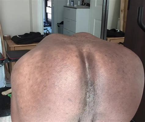Big Poosee Uk Muscle Bbc Spreads His Asshole Big Poosee Uk Muscle Bbc Spreads His Asshole