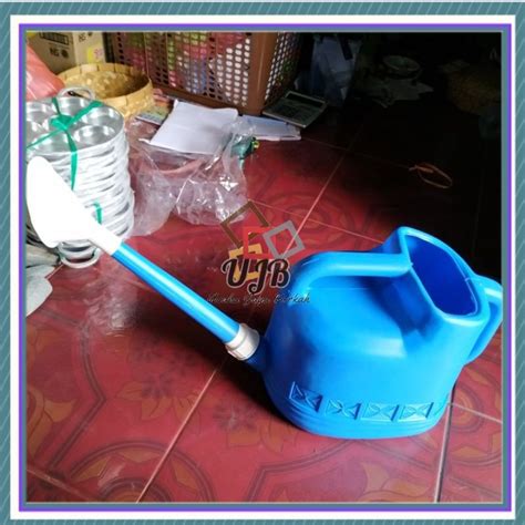 Harga Gembor Tanaman 9 Liter Terbaru Sep 2024 Biggo Indonesia