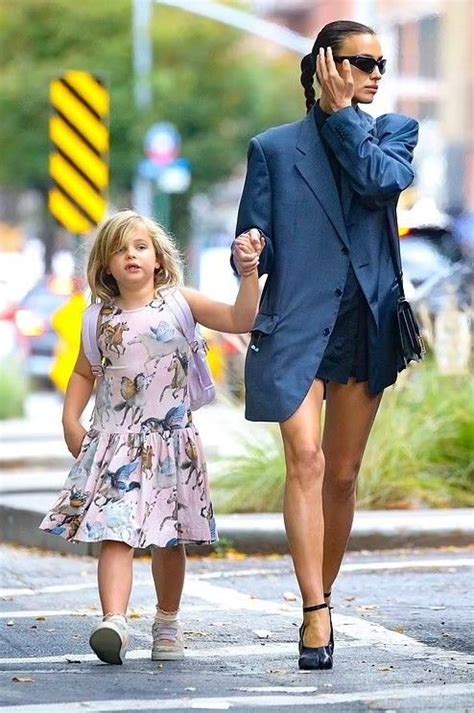Irina Shayk And Daughter Lea Irina Shayk Style Irina Sheyk Irina Shayk