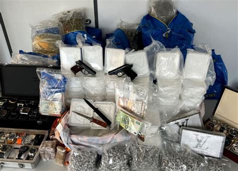 Zoll Und Polizei Osnabrück Stellen 150 Kilogramm Drogen Sicher