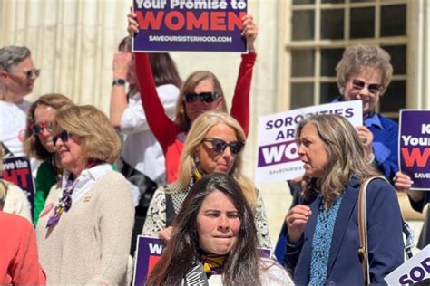 former kappa kappa gamma member speaks out on transgender issue