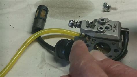Chainsaw primer/purge Bulb- How to fit your fuel lines in the correct ...