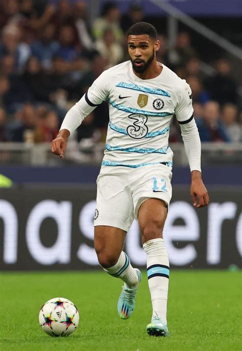 Reuben Loftus Cheek Close To Ac Milan Move As Chelsea Squad Overhaul Continues