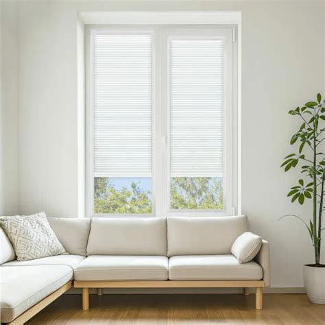 Java White Louvolite