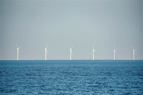 Sea Turbines Pictures
