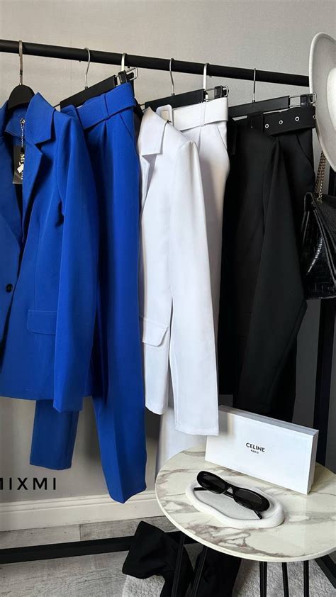 Жіночий одяг Трендові коліри цього сезону Зручні та гарні костюми якісний пошив подвійний