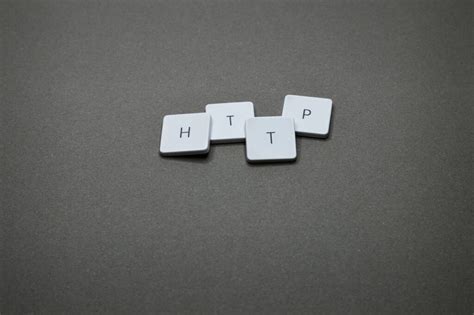 Nodejsでapi開発中に発生する「errinvalidstatuscode」エラーの原因と解決方法 Minory