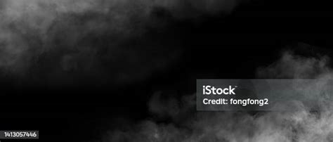 검은 배경에 회색 연기 안개 낀 안개 효과 텍스처 오버레이 텍스트 또는 공간 0명에 대한 스톡 사진 및 기타 이미지 0명 검은색 광학 작용 Istock