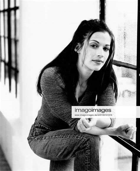 Brooke Langton Life