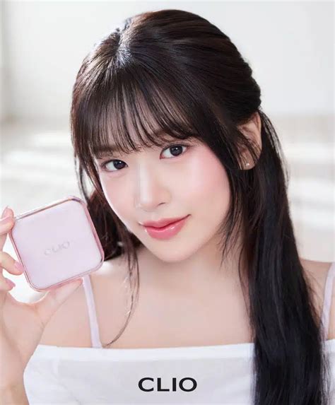 청순하고 귀여운 느낌의 안유진 클리오 화보 팬플러스 커뮤니티