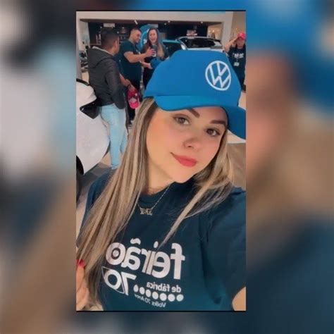 Eloise Pinheiro Colodel ♡ (@eloise_pinhero) • Threads, Say more