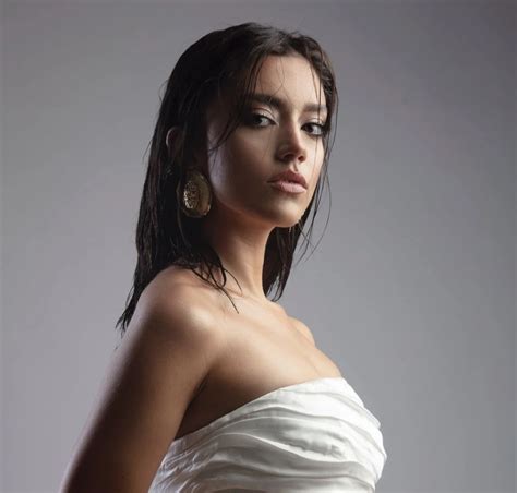 صور تسريحات شعر قصير للاعراس للمدعوات، ستخطف الأضواء من جم جمالك