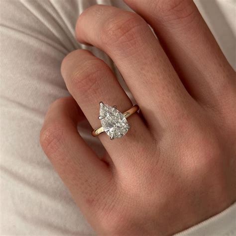 3 Carat Pear Cut D Vvs2 Lab Grown Diamond Ring Pear Shaped Engagement