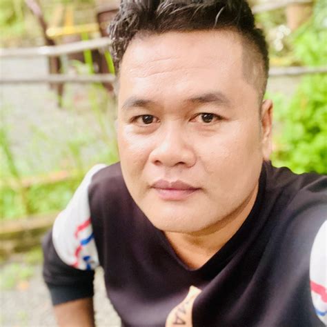 P Production រកនឹងសរសេរ Caption មិនឃើញ សុំម្នាក១មក Facebook