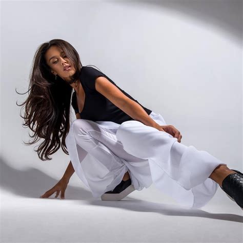 Женская одежда Платье Bi 3285 Цена 22 5 Размер 42 46 Вид одежды Платья Артикул