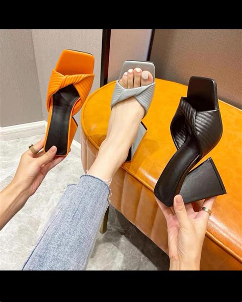 ქალური ბედნიერება