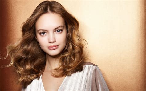 Hair Model Wallpapers Top Free Hair Model Backgrounds Wallpaperaccess