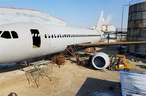 六农民用钢铁造空客320，今日成功安装发动机
