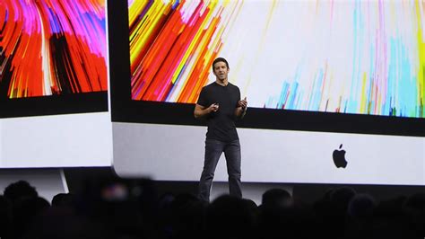 Tim Cook Met Pensioen Deze Man Volgt Hem Mogelijk Op