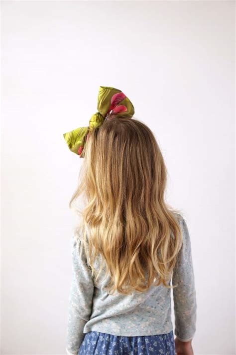 How To Make A Giant Bow From Fabric No Sew DIY Candy How To Make A Giant Bow From Fabric No Sew DIY Candy