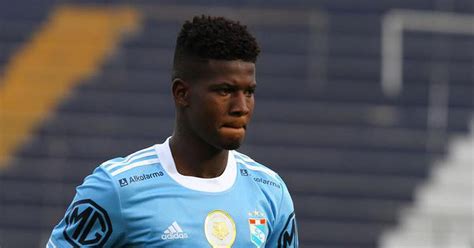 Sporting Cristal Washington Corozo Y El Factor Que Condiciona Su