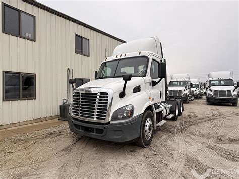 Used 2018 Freightliner Cascadia 113 For Sale In Illinois