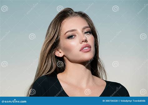 Sensual Fashion Woman Face Close Up Beauty Portrait Of Young Woman