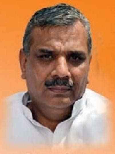 पूर्व सांसद हरेंद्र मलिक और उनकी पत्नी कोरोना पाजिटिव Former Mp