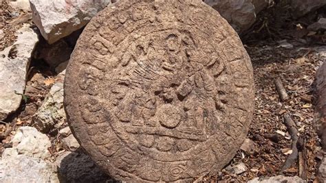 Inah Descubre Un Marcador De Juego De Pelota En Chichén Itzá El Sol
