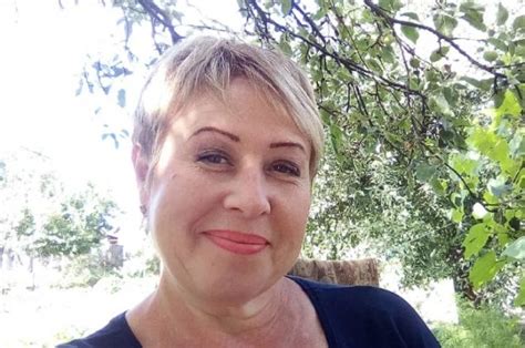 Оксана в молодості відмовила Ігорю і той переїхав в місто А коли