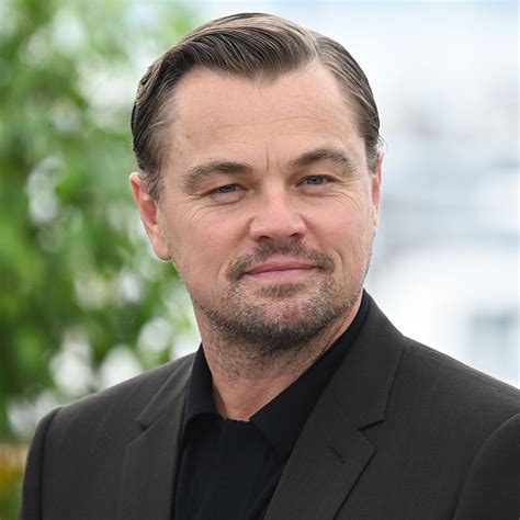 Teaghlach Leonardo Dicaprio Why Leonardo Dicaprio Is Facing Backlash