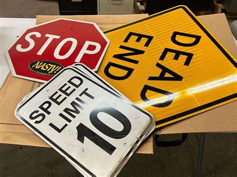 Stop Dead End And 10 Mph Signs Integrity Auctioneers