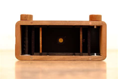 Ondu 6x12 Multiformat Pinhole Camera First Look