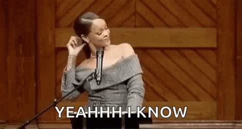 Rihanna Hair Flip  Rihanna Hairflip Iknow Discover And Share S
