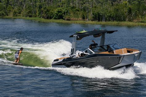 Nautique Wake And Surf Boats