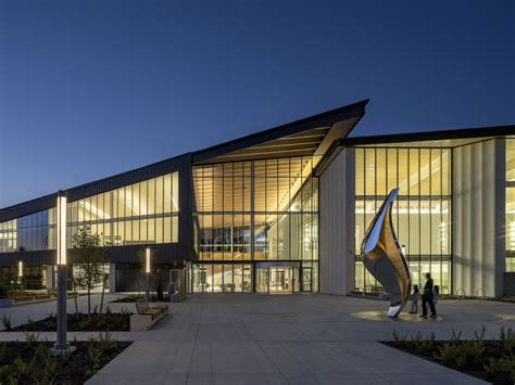 画廊 Təməsew̓txʷ 水上活动中心及社区中心 Hcma Architecture Design 22