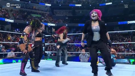 ¿asuka Lesionada Durante Wwe Smackdown
