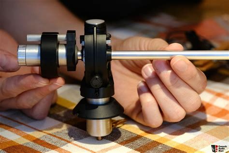 Thorens Tp 16 Tonearm With Arm Rest Includes Tp 60 Headshell Photo