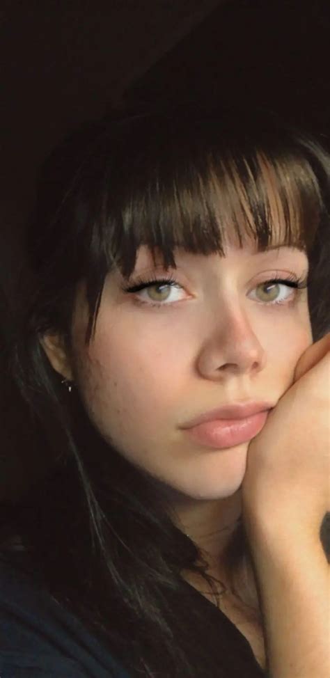 Im A Pretty Alt Girl But Am I A Pretty Alt Girl Scrolller