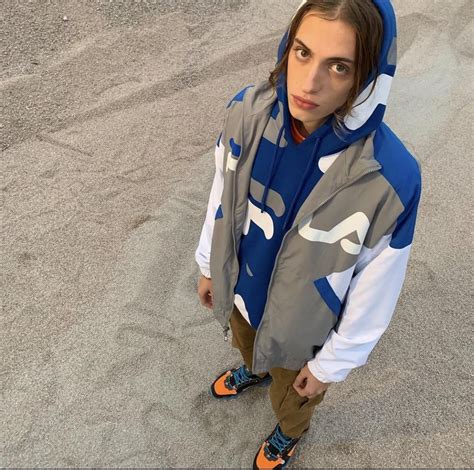 Kosovan Model Joland Novaj R Vindictaratecelebs