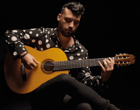 Daniel Martinez Official Website