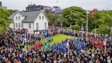 Population Tops 54 000 For First Time Kringvarp Føroya