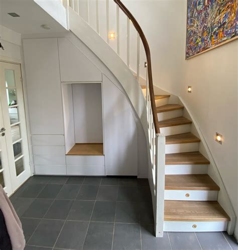 Entréskabe Under Trappen Plan A Snedkeri