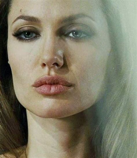 Pin By Heather Chilson On Angelina Angelina Jolie Eyes Angelina
