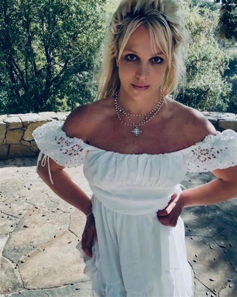 Exclusive Britney Spears Dedicates Book To Sons Sean Preston Jayden