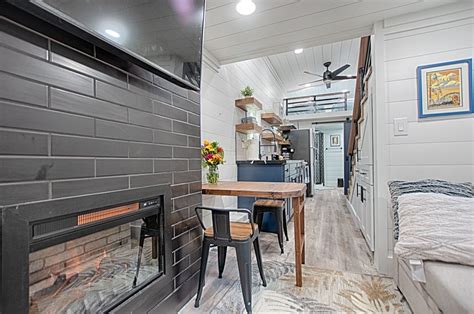 Santa Cruz Is A Gorgeous Tiny House With A Dark Exterior And A