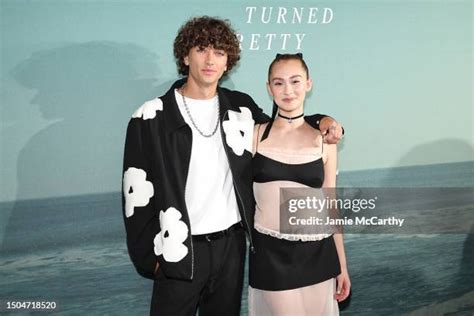 Teen Vogue Photos And Premium High Res Pictures Getty Images