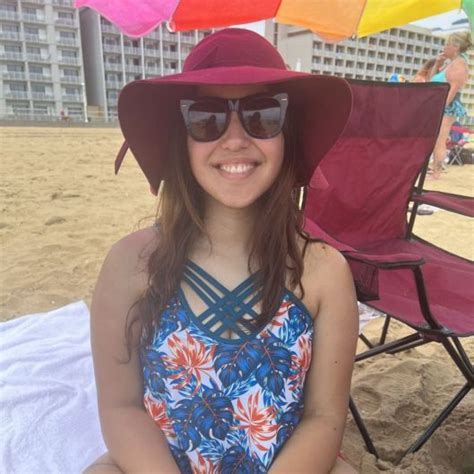 Professional Cuddler In Frederick Maryland Ayleen